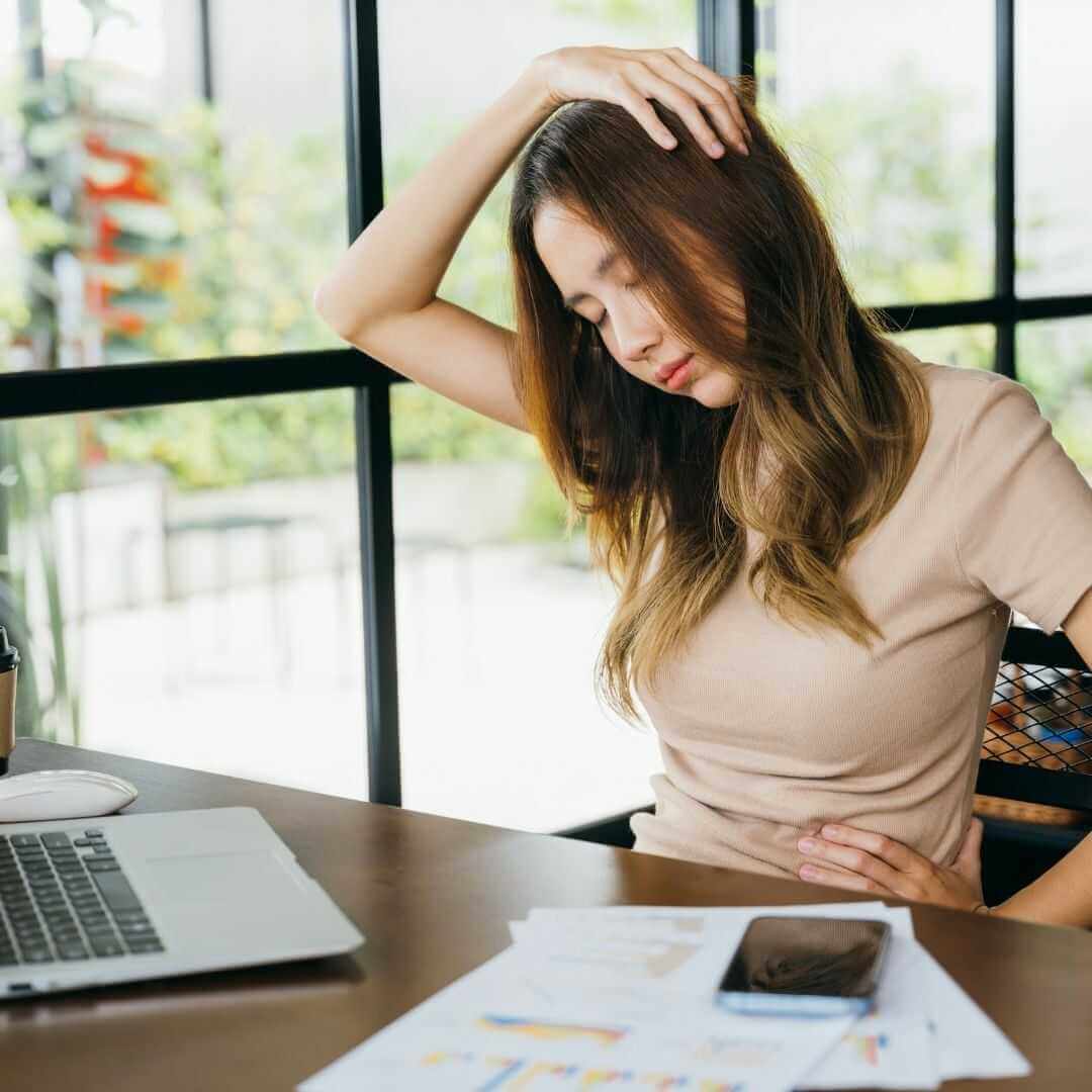 Nekklachten door mobieltje of tablet: voorkomen en oplossingen ...